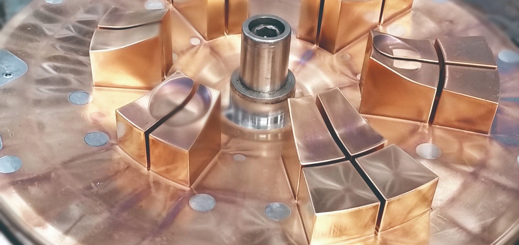 Preventing Injection Molding Defects with AMPCO® Alloys